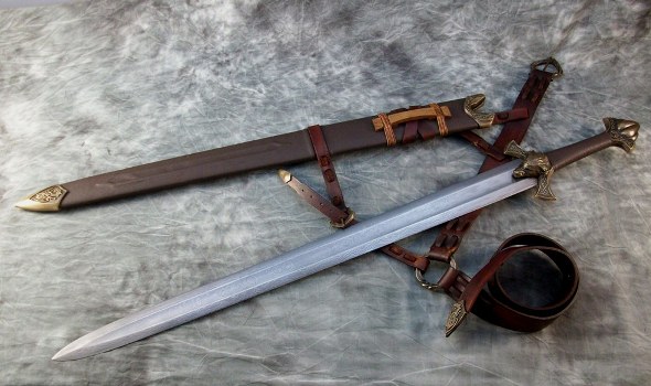 Fully funcional custom swords with high carbon steel blades