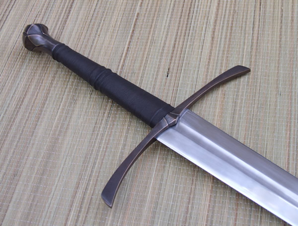 Brescia blade from Albion mounted in custom bronze hilt.