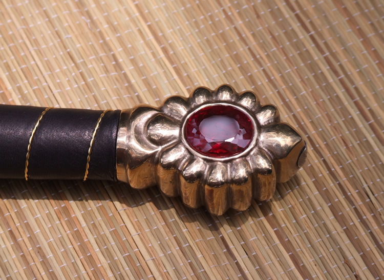 custom madeone of a kind high carbon steel winged sword